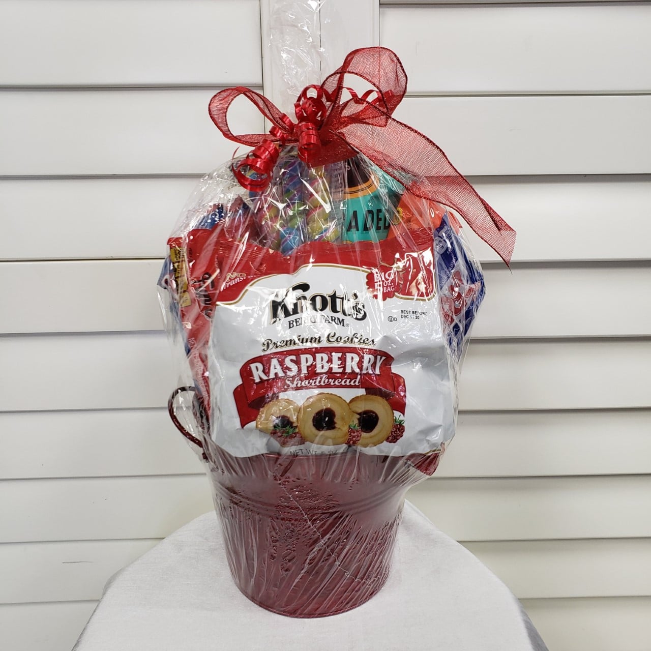 Binge Bucket - Four Seasons Flowers - Flower Delivery in San Diego